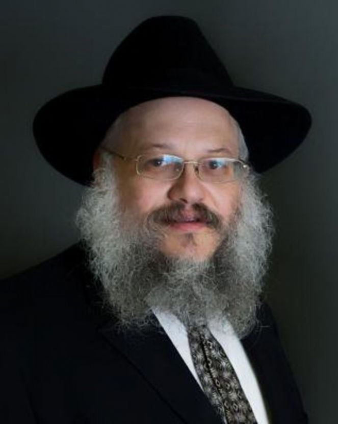 19 Kislev Farbrengen w/ Rabbi Levertov